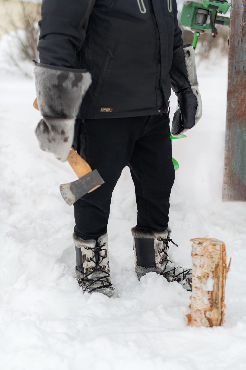 Seal Skin Mittens – Deluxe Snowmobile Style